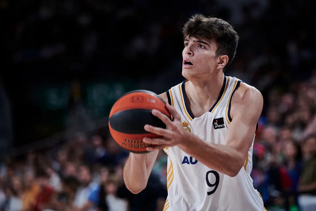 Hugo Gonzalez the international prospect who could shock the NBA draft ...